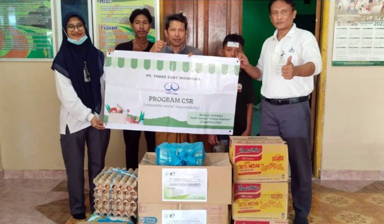 Santunan Kepada Panti Asuhan “Hizbul Wathani” – Three Cast
